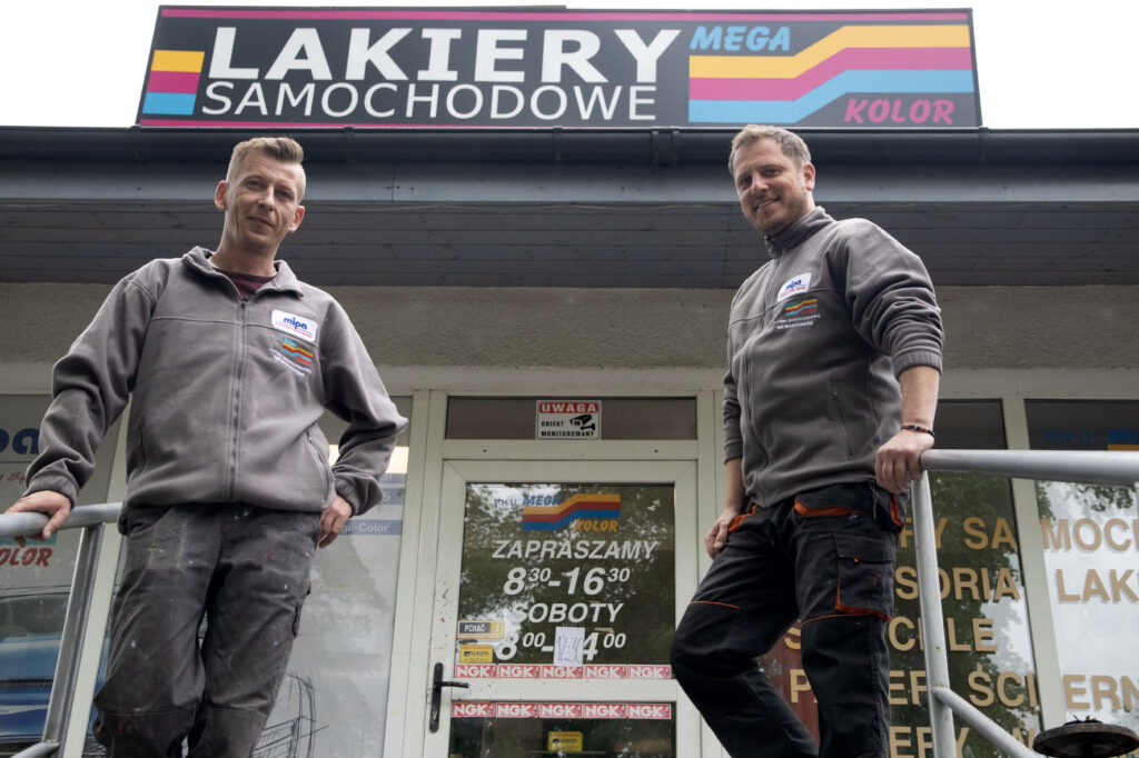 LAKIERNIK - lakierowanie samochodu, spotter, szpachlowanie